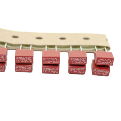 392 Square Plastic Fuse 500mA 1A 2A 3.15A 4A 6.3A 250V AC Slow Blow ...