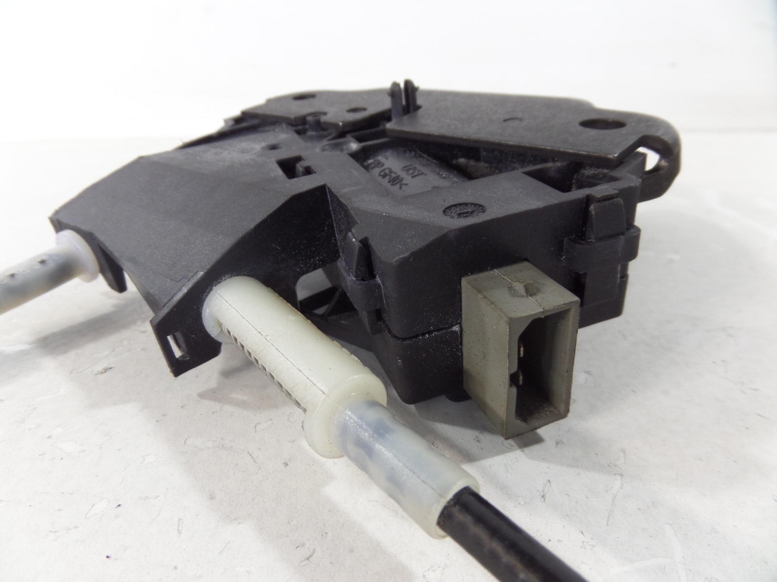 Audi Trunk Latch OEM 4F5 827 505 C | eBay