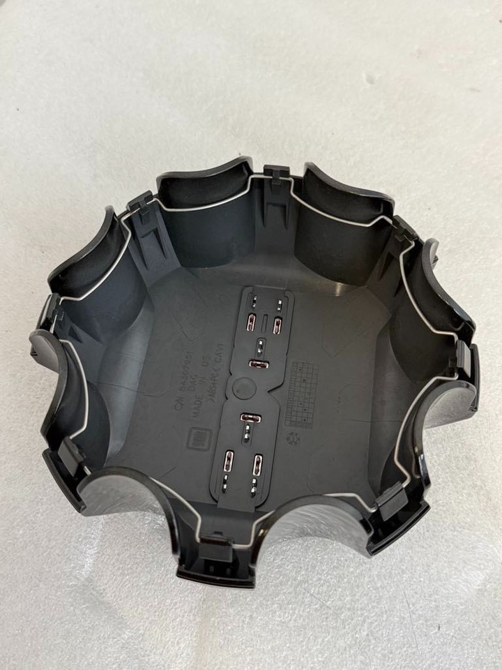 2020-2024 GMC SIERRA 2500 3500 AT4 BLACK WHEEL CENTER CAP OEM 84307951 ...