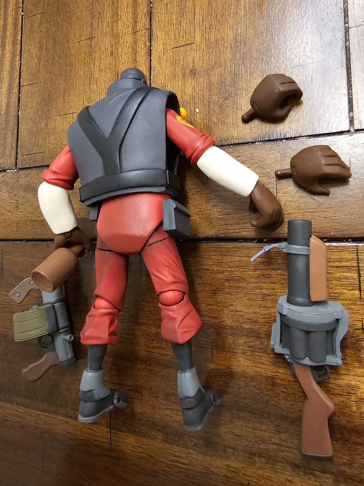 Team Fortress 2: The Demoman RED Action Figure NECA RARE Used | eBay