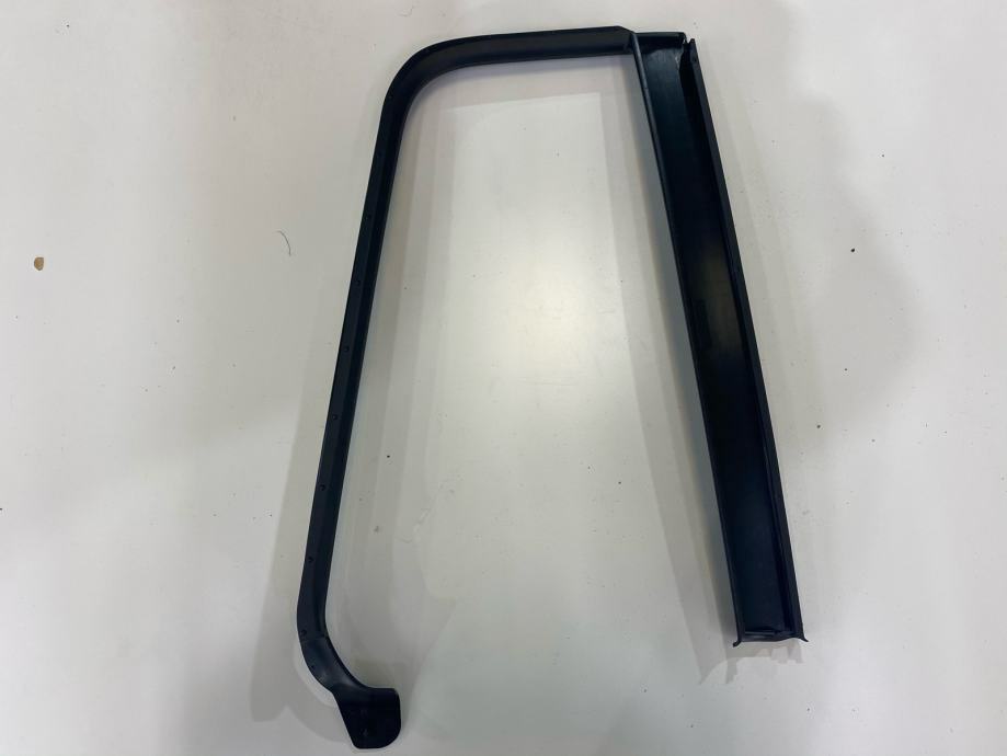 BMW F46 Cover, window frame, door rear right 51427332984 | eBay