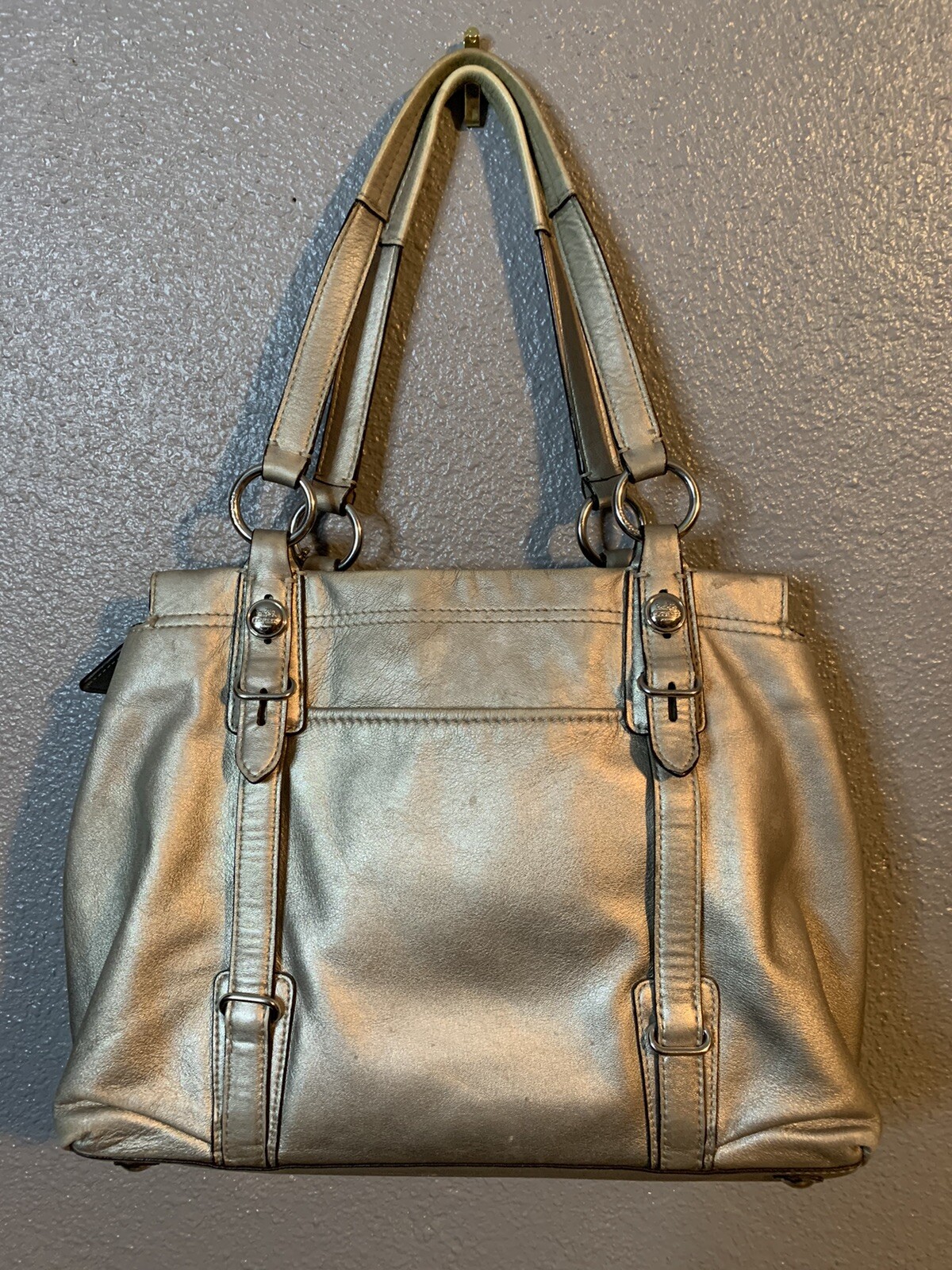 Coach Silver Mia Leather Carry All Handbag H1073-154… - Gem