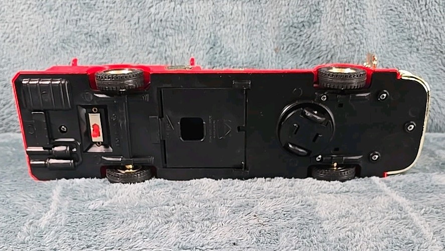 Vintage 1980 Battery Operated Fire Engine Bump N Go Action Fire ...