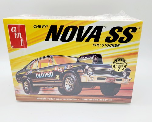 AMT Model Kit Chevy Nova SS Pro Stocker 1972 1/25 Scale Plastic # ...