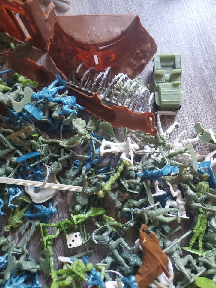 VTG WW2 Marx Battleground Set Pieces Germans, Americans, Landscape ...