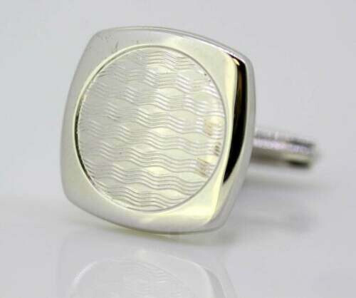 Good Looking Sea Wave Design In Cushion Shape Men's Classic Silver ...