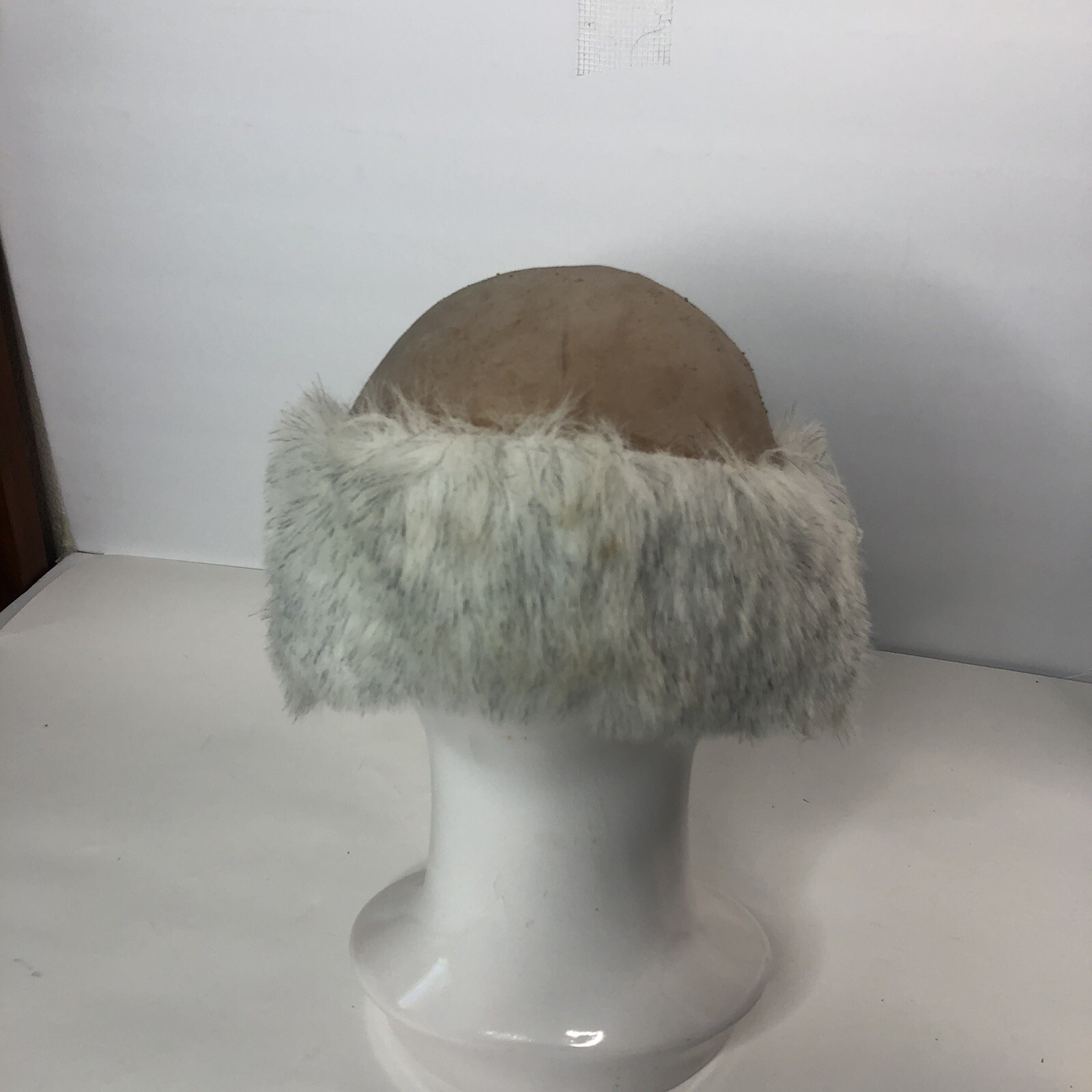 Gus Deluxe Chinless Latex Mask Adult Unisex Mask Old … - Gem