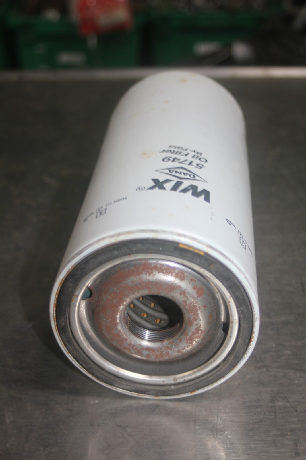 Wix 51749 - cross reference oil filters | oilfilter-crossreference.com