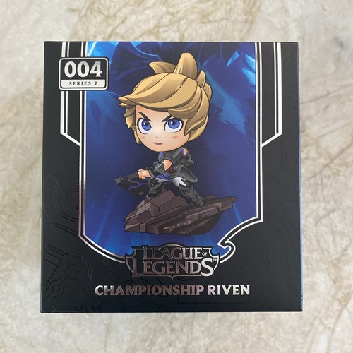 League of Legends Championship Riven Figure | eBay