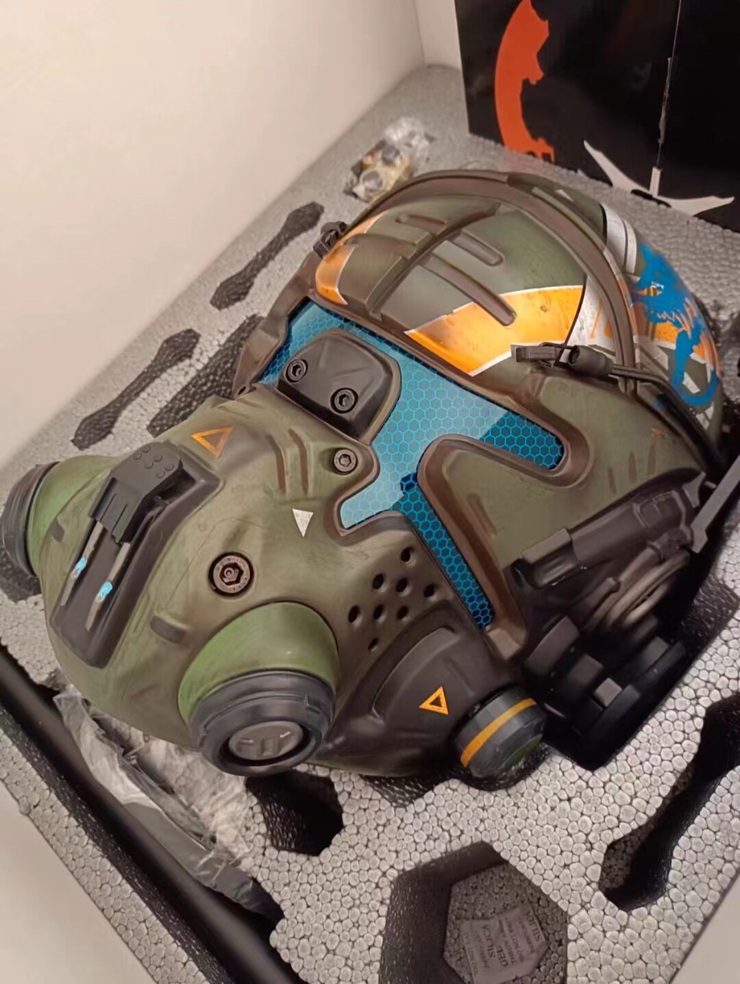 Origianal Titanfall 2 Collector's Edition Set Cooper Helmet Box | eBay