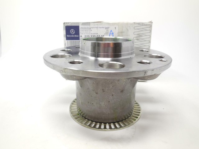 Genuine Axle Bearing and Hub Assembly Front 2203300725 for Mercedes ...