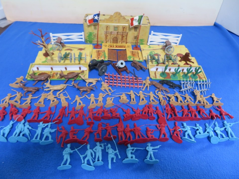 Classic Toy Soldiers, Alamo Playset (54MM) 131 Pieces | eBay