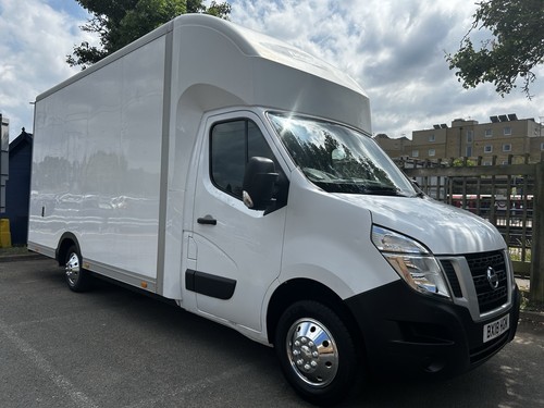 2018 Nissan NV400 Luton Low Loader Van | eBay UK