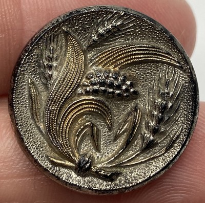 Sewing (Pre-1930) - Antique Sewing Buttons