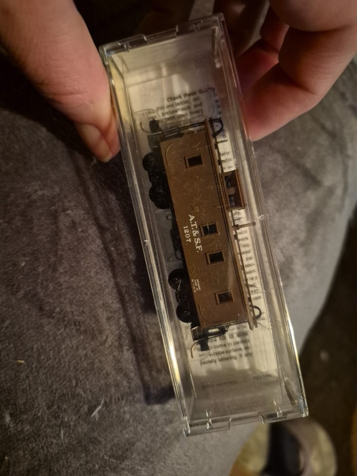 Micro Trains N Scale 5 Freight Cars In Box | eBay Australia