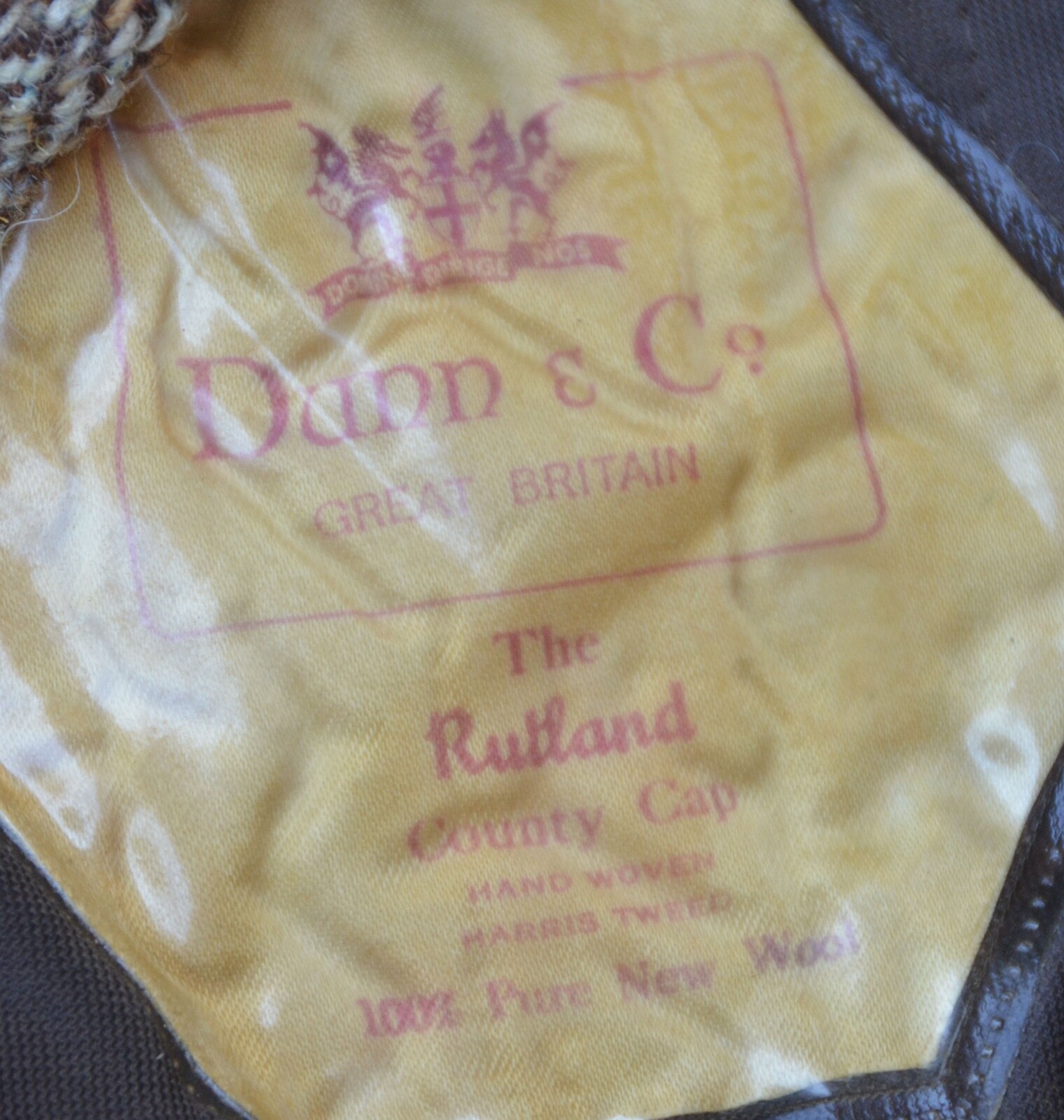 Dunn & Co The Rutland County Cap Hand Woven Harris Tweed Newsboy Cap ...