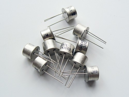 10x 2N3053 NPN Silicon General Purpose Transistor TO-39 Metal CAN; CDIL ...