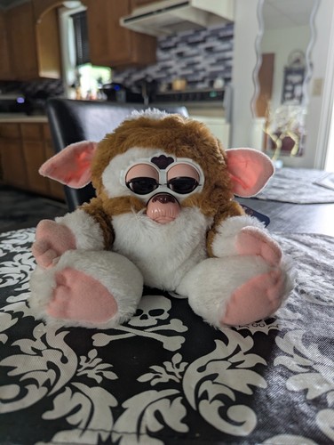 VINTAGE GREMLINS GIZMO FURBY FRIEND 1999 MOGWAI TIGER ELECTRONICS ...