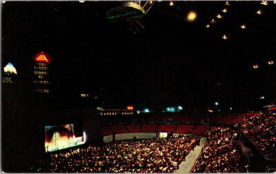 Vintage Postcard 1970's Sparkling Broadway Level Productions Civic ...