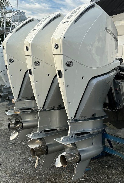 2021 Mercury Verado 300 (V8) Triple Engine Set 4-Stroke Outboards/ w ...