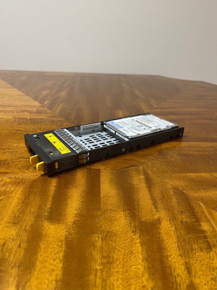 HPE K2P91A/K2P91B 3PAR 8000 3.84TB+SW SFF SSD 810773-001/834596-001/ ...