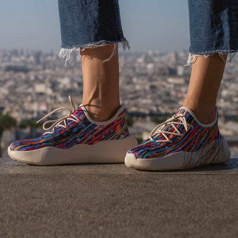 Women's Size NWT UIN Slip On Shoes Canvas Comfortable "Fleeting ...