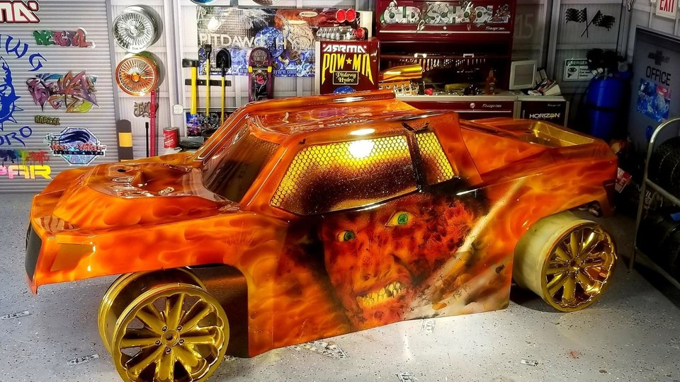 CUSTOM FREDDY KRUEGER RC BODY 1/8 LST 3XL-E 4WD AIRBRUSH Monster Truck ...