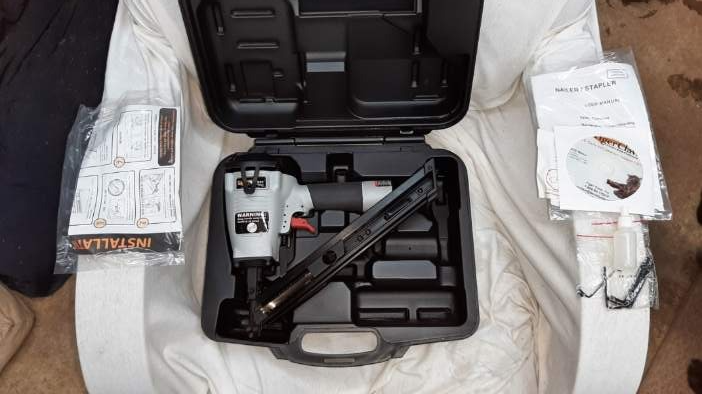 Tiger Claw Pneumatic Decking Gun with Hidden Fasteners and Screws | eBay