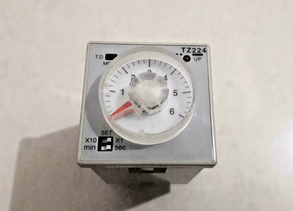 TATSUNO MATSUSHITA ELECTRIC TZ22484 TZ224-A2C60M-AC120V MULTIRANGE ...