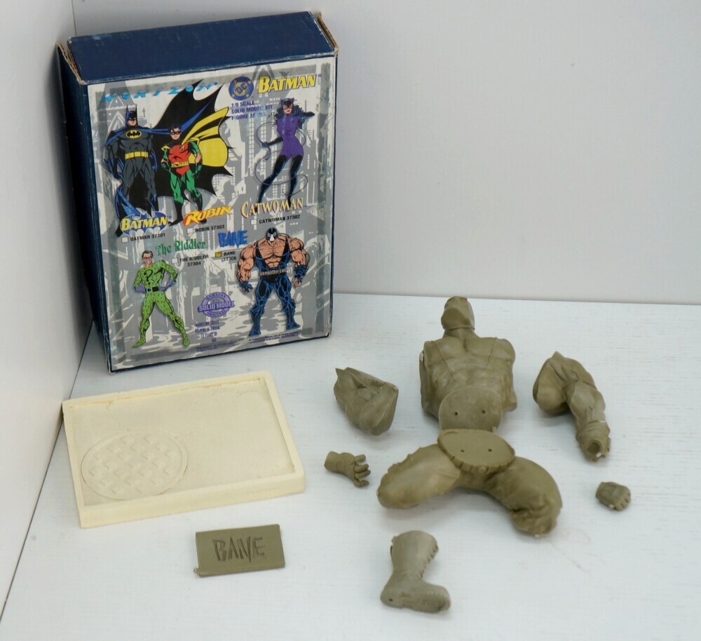 Batman: BANE Solid Model Kit Scala 1/8. Horizon DC Comics - INCOMPLETO ...