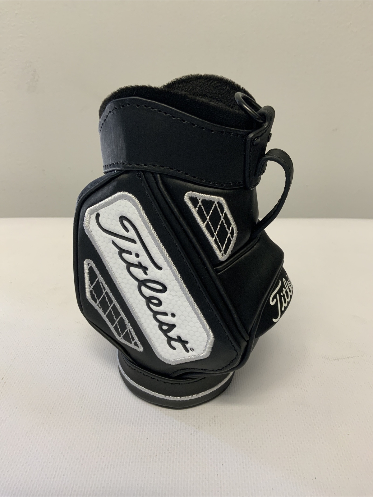 Titleist Golf 2023 Tour DESK Caddy Pen/Pencil Holder TA23DC-01 Black ...