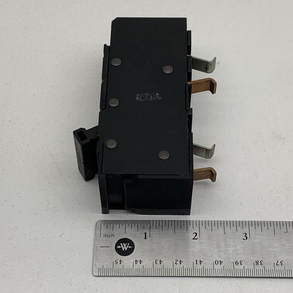 Square D XO220 20-Amp 2-Pole Type XO Circuit Breaker 20A 2P 120-240V | eBay