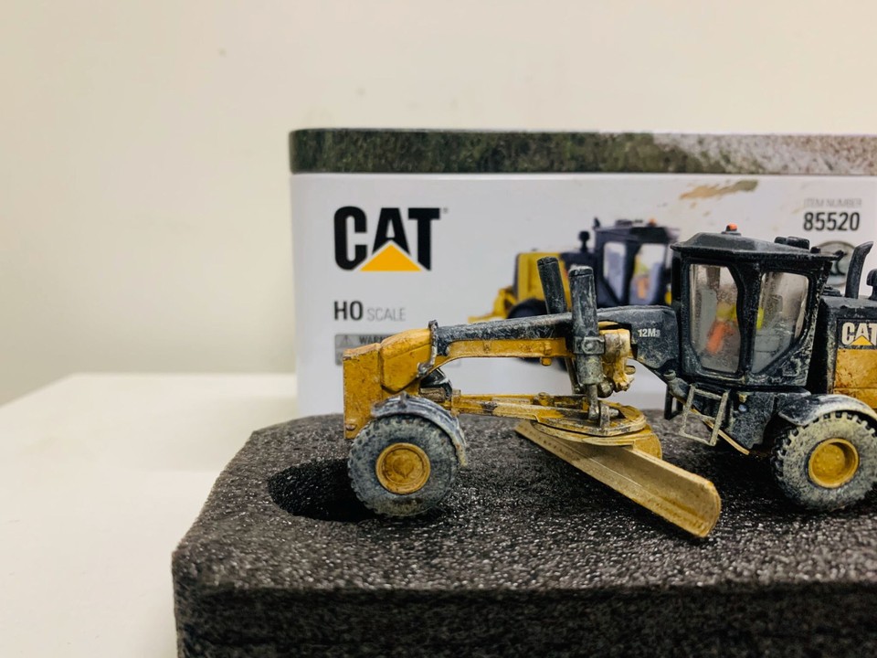 Cat 12M3 Motor Grader Muddy Edition 1/87 HO Scale Metal By Diecast ...