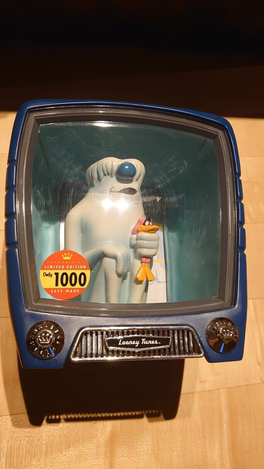 Limited (only 1'000 pcs) Funko Vision with Abominable Snowman and Daffy ...