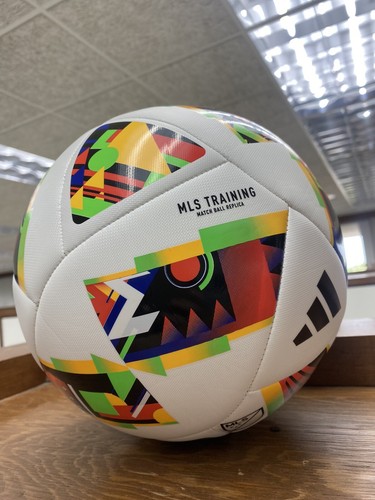 Size 5 Adidas MLS TRN Replica Match Soccer Ball IP1624 | eBay