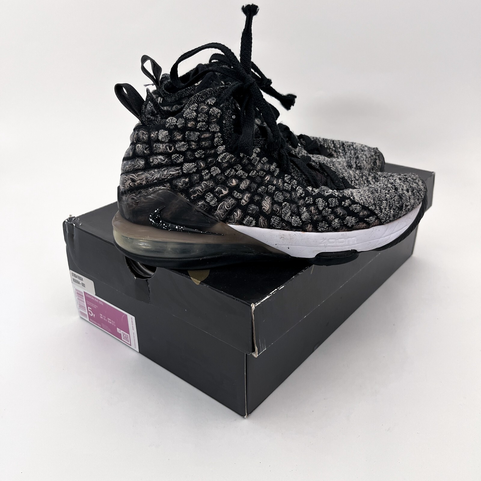 Nike LeBron 17 BG 'In The Arena Kid's Black/Grey Size… - Gem