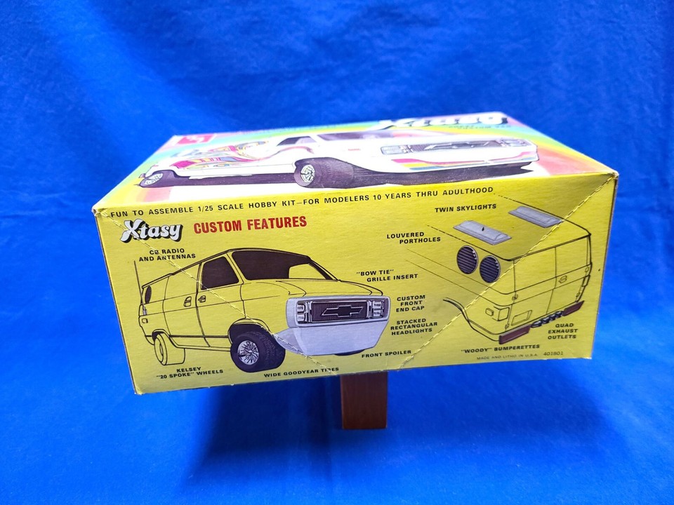 Vintage AMT XTASY Chevy Custom Van Model Nice Box Instructions & Parts ...