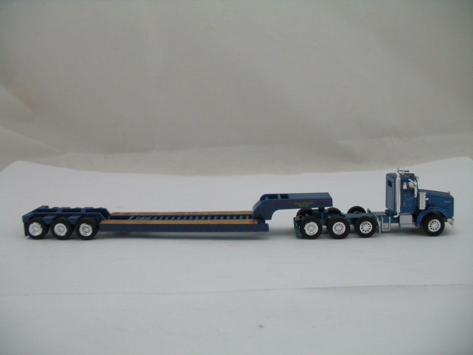 Trucks N’ Stuff HO Model SPT3274: Kenworth T800 w/ Lowboy, Western ...