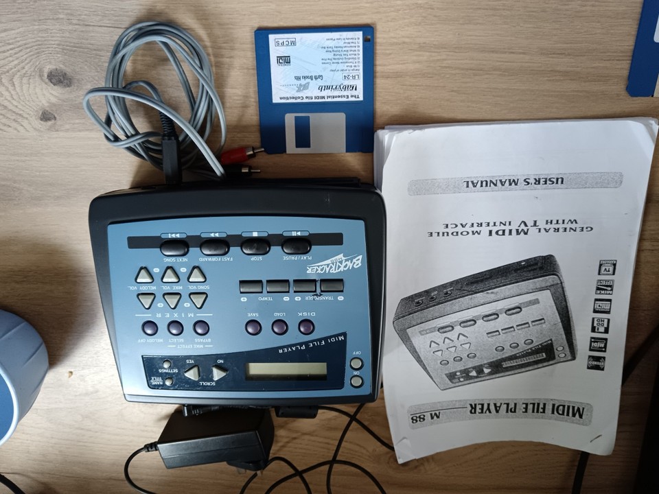 BackTracker M88 midi file player with floppy disk drive & manual ...