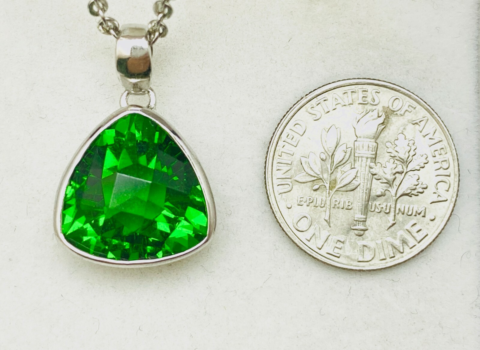 P71010B Forest Green Helenite Trillion(10mm)Bezel Set Sterling Silver ...