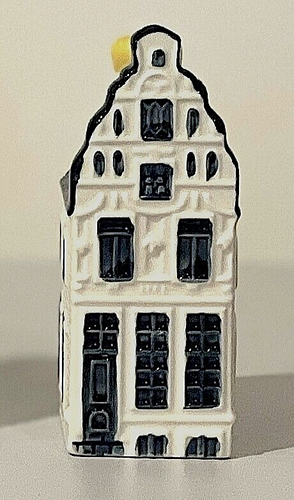 KLM Blue Bols Amsterdam Delft House #10 - 2006 - Still Sealed Not Empty ...