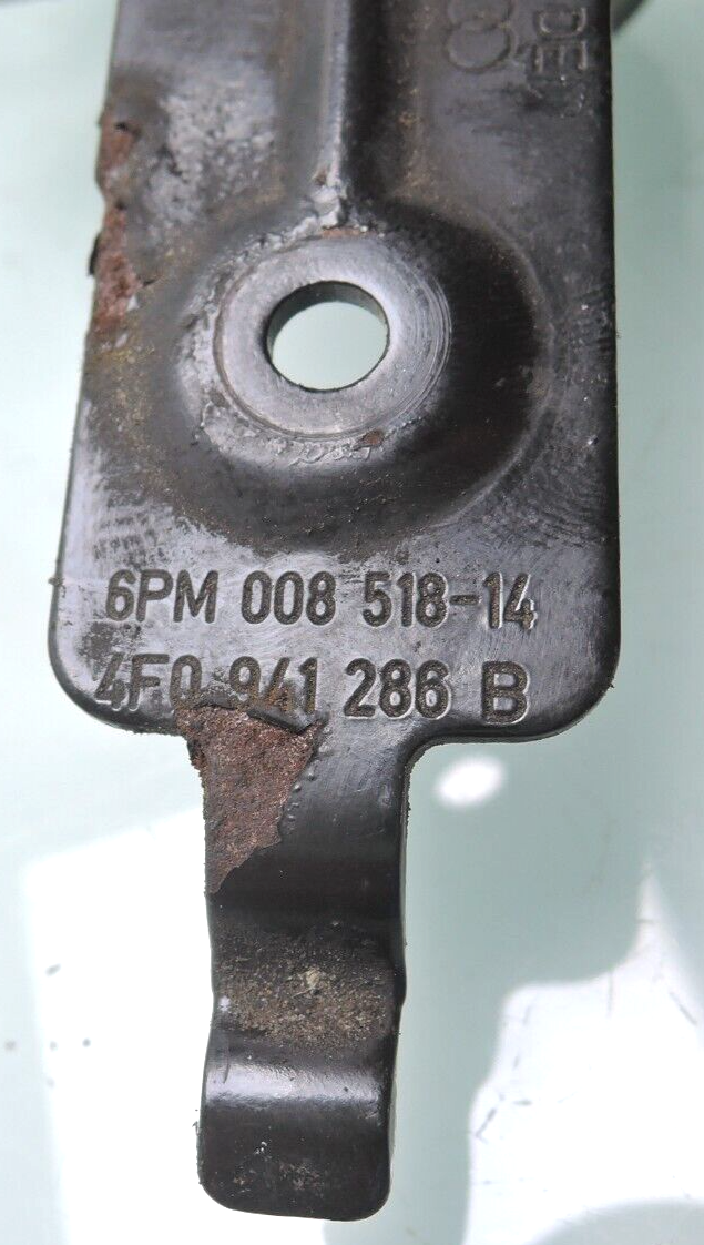 AUDI A6 4F Allroad / NIVEAUSENSOR / vorne rechts / 4F0941286B ...