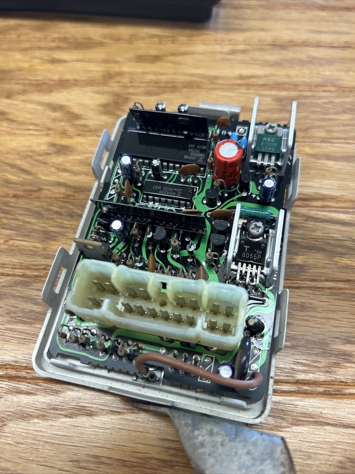 85-87 Toyota Corolla GTS AE86 Speed Control Box 88240-12100 | eBay