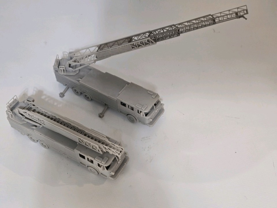 N Scale Eone Cyclone Ladder Fire Truck One Truck Undecorated Kit 3d ...