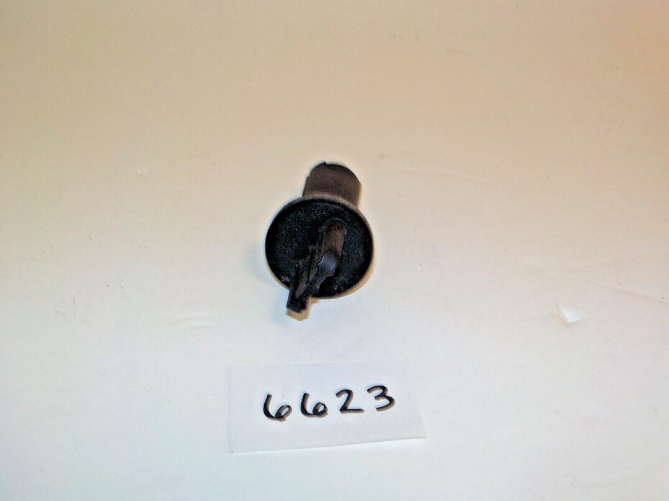 16-18 Hyundai Tucson Headlight Side Marker Light Bulb Socket OEM 92161 ...