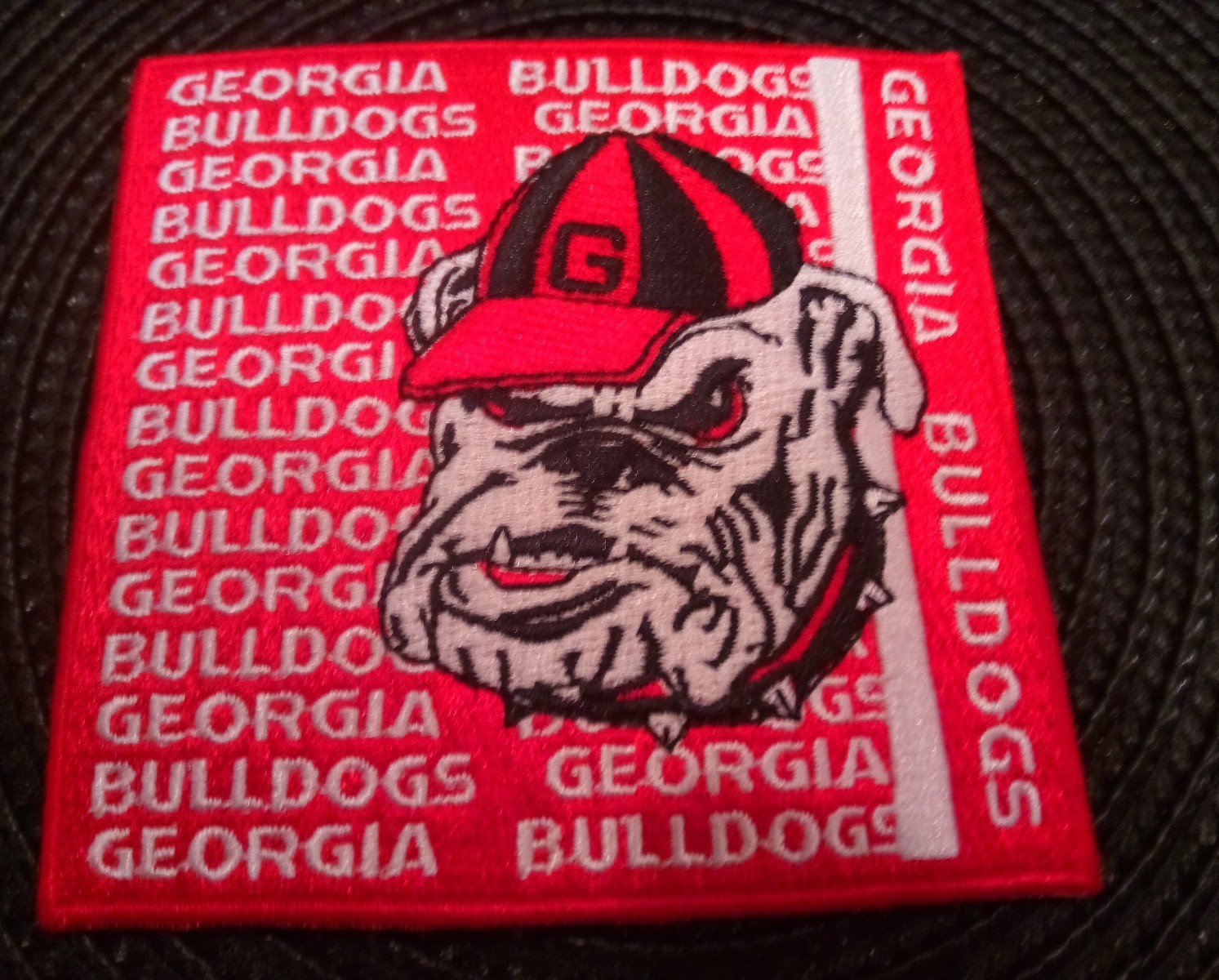 UGA GEORGIA BULLDOGS VINTAGE Embroidered Iron On Patch 3.5" x 3.5" | eBay