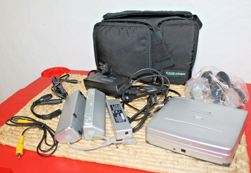 Initial IDM-9510 Portable DVD Player (4") Screen With Carry Case | eBay