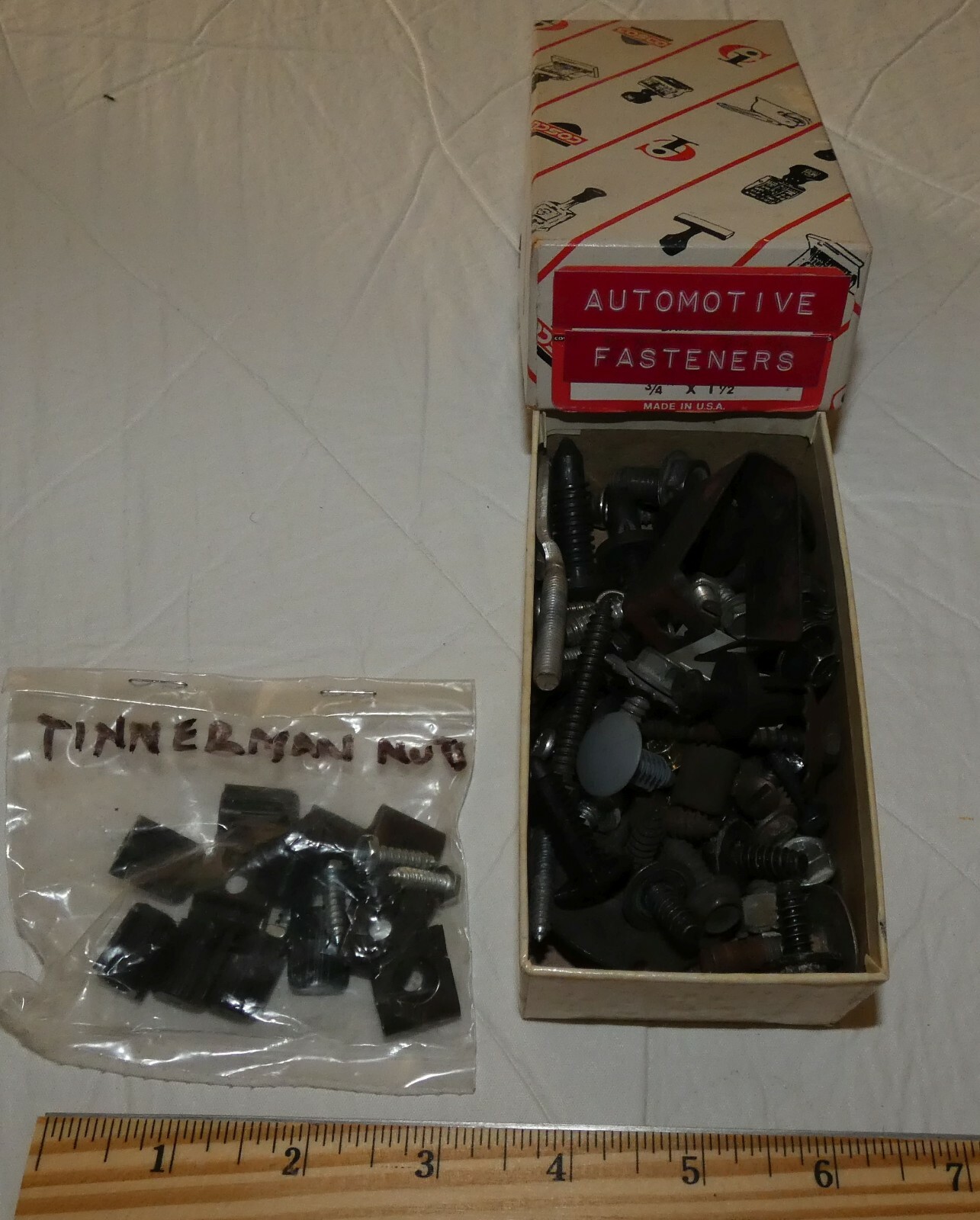 GIANT LOT of 1960s/70s/80s AUTOMOTIVE FASTENERS clips screws bolts etc ...