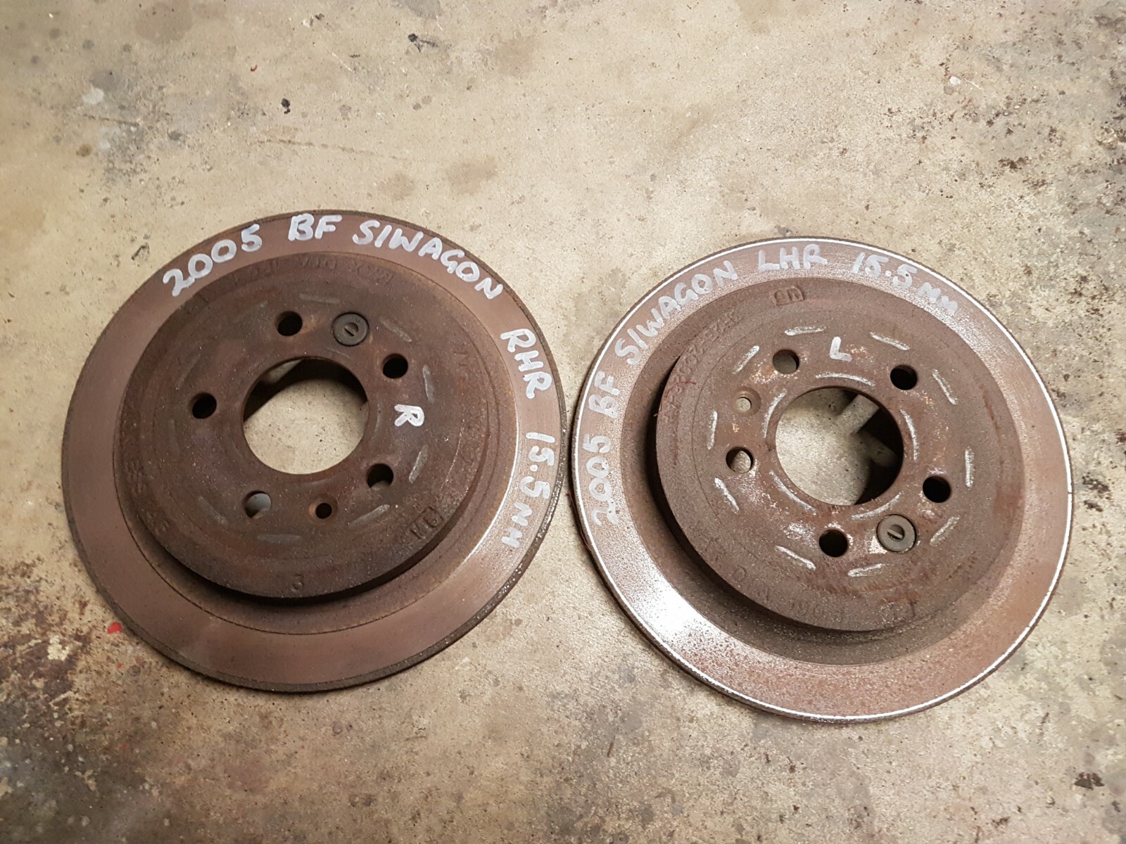 FORD BF FALCON WAGON 6 CYL PAIR OF REAR DISC ROTORS | eBay