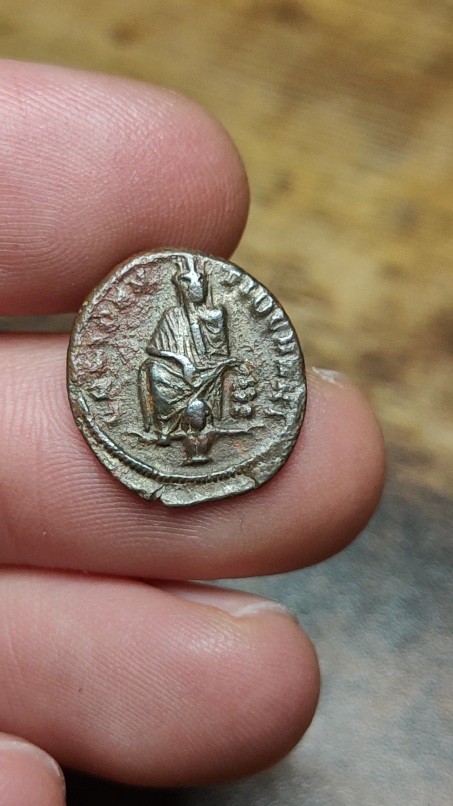 Christian persecution issue roman coin, Apollo/Genius ,ancient Nummus ...